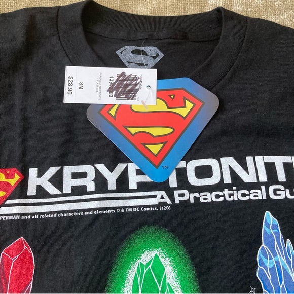 Warner Bros. | Shirts | Warner Bros Superman Kryptonite Class Tee Size ...